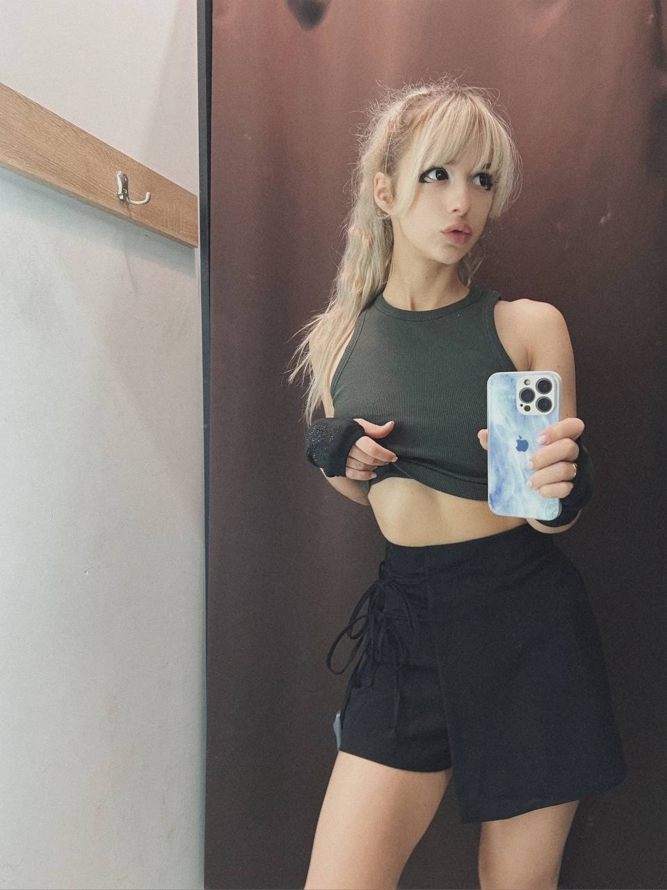 Симбочка (Simbochka) — Слив горячих фото ТикТок Блогерши